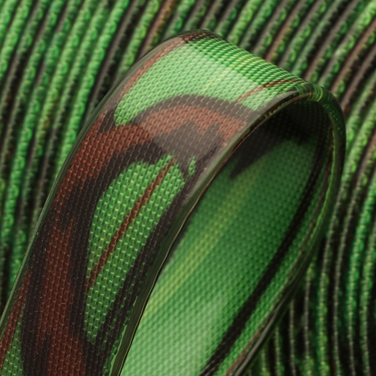 BioThane 'GOLD' ® Vert Camo Translucent (CL520-GN01) 19 mm - 2,5 mm ...